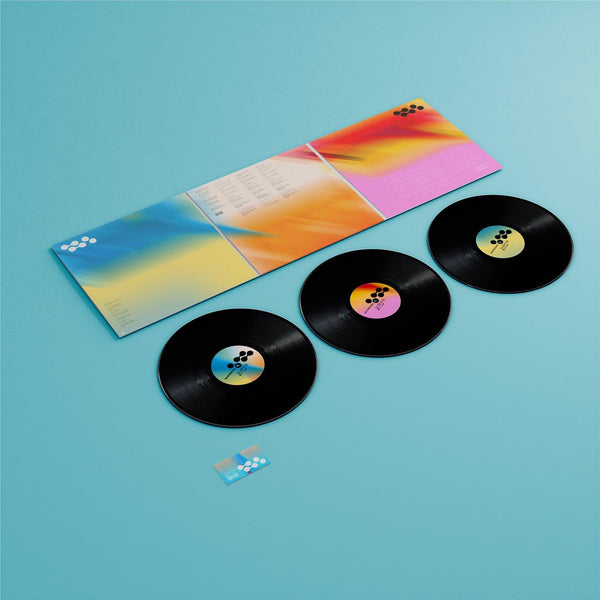 Design Freedom for 3 Disc Vinyl! Gatefold Mockup PSD (12") – Notional Art